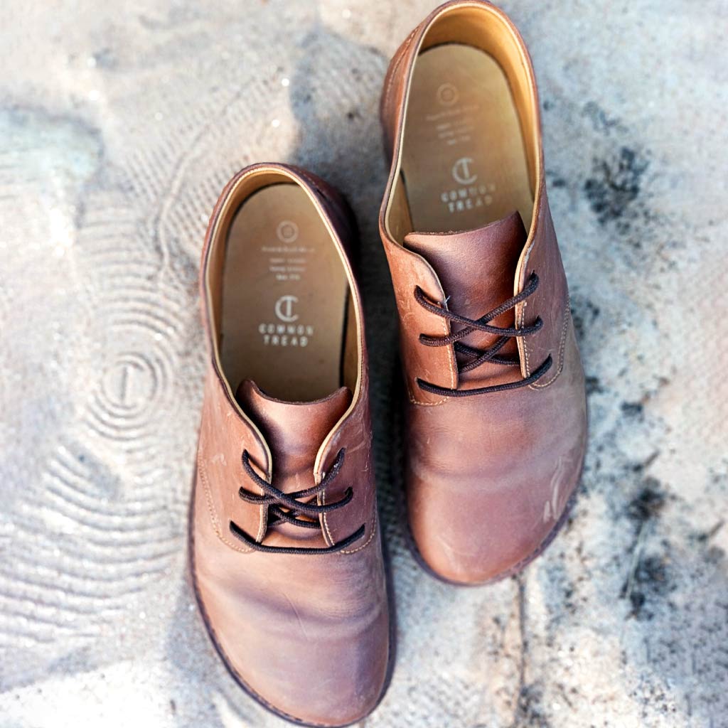 Ditch the Squeeze: Traditional vs. Barefoot Shoes – Common Tread